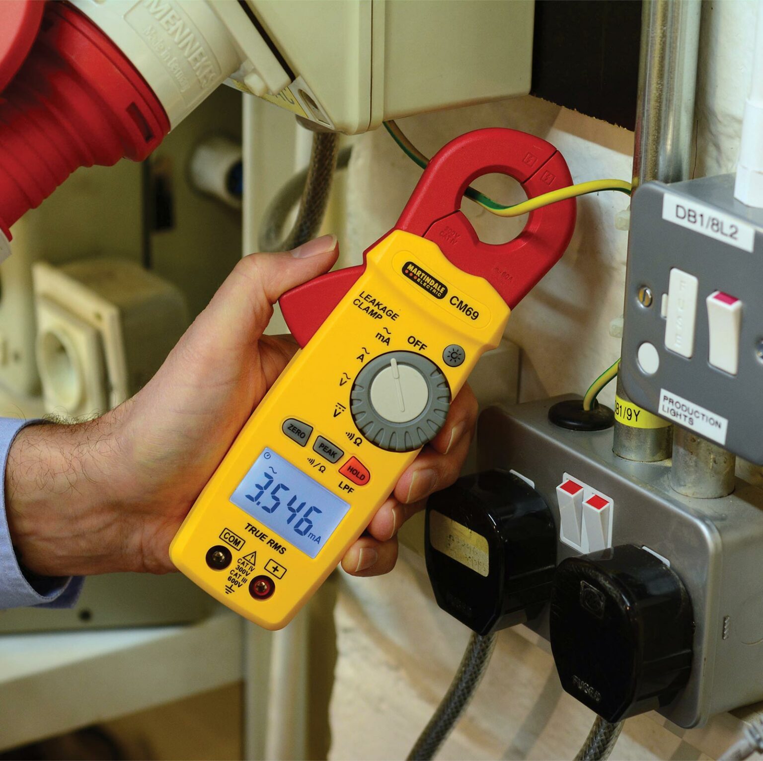 Martindale CM69 AC TRMS Earth Leakage Clamp Meter – Martindale Electric