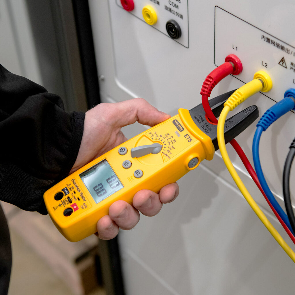Choosing the right Clamp Meter – Martindale Electric
