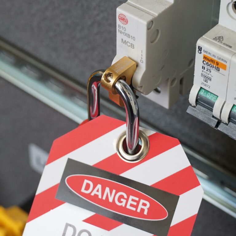 Martindale LOK8 Compact MCB Lock Off Device – Martindale Electric